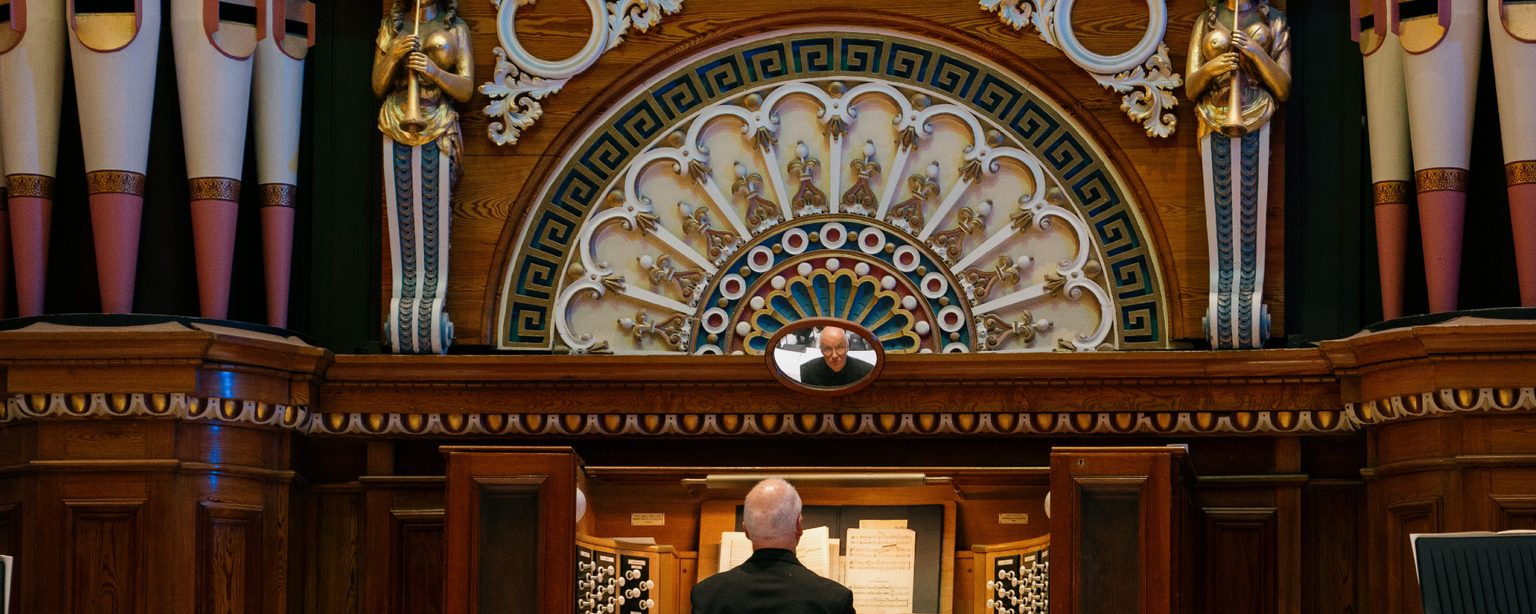Your Guide to Saint-Saëns’ 'Organ' Symphony